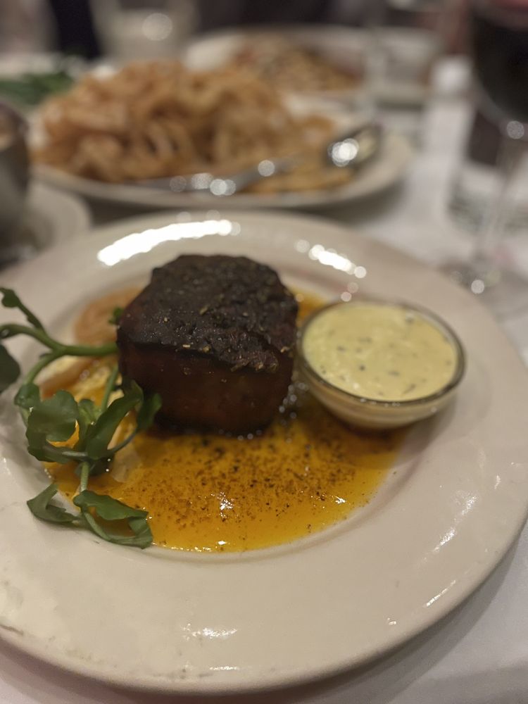 BOBBY VAN’S STEAKHOUSE - Updated January 2026 - 163 Photos & 167 ...