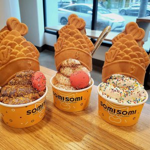 SOMISOMI - 196 Photos & 68 Reviews - 1350 4th St, San Francisco ...