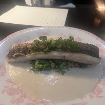 WOODSIDE - Updated June 2025 - 76 Photos & 22 Reviews - 24 Midway Sq ...