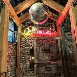 HAPPY CAMPER - Updated December 2025 - 938 Photos & 407 Reviews - 3200 ...