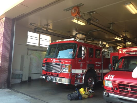 LAFD FIRE STATION 35 - Updated December 2025 - 1601 Hillhurst Ave, Los ...