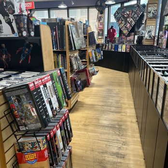 MIDTOWN COMICS - Updated October 2024 - 511 Photos & 413 Reviews - 200 ...