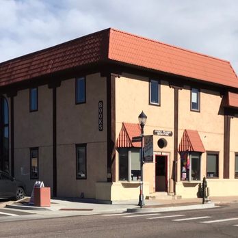 COVERED TREASURES BOOKSTORE - Updated August 2024 - 105 2nd St ...