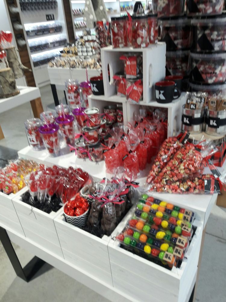 KANDJU - Updated December 2025 - 1420 Boulevard Casavant E, Saint ...