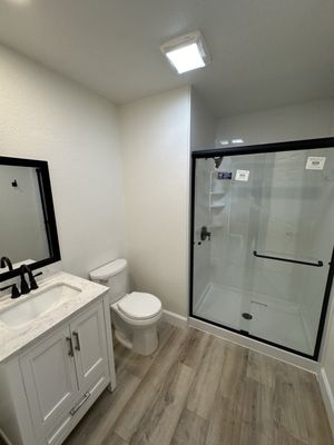 USA BATH - Updated December 2025 - 80 Photos & 33 Reviews - 5580 Mill ...