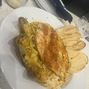 1933 KITCHEN & BAR - Updated January 2026 - 304 Photos & 202 Reviews ...