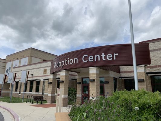 MONTGOMERY COUNTY ANIMAL SERVICES AND ADOPTION CENTER - 19 Photos & 24 ...