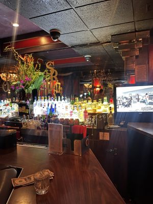 THE SRO LOUNGE - Updated October 2025 - 81 Photos & 139 Reviews - 1807 ...