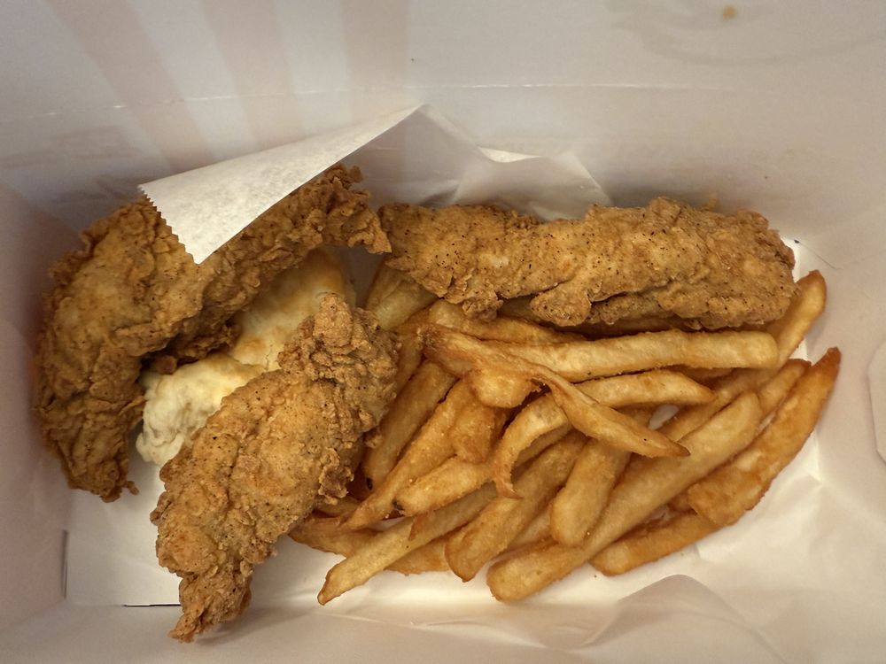 KFC - Updated December 2025 - 11 Photos & 20 Reviews - 2994 Homer Adams ...