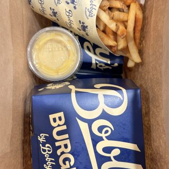 BOBBY’S BURGERS BY BOBBY FLAY - Updated May 2025 - 198 Photos & 130 ...
