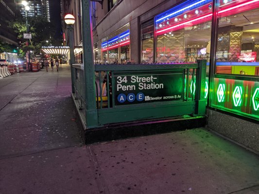 MTA - 34TH STREET - B & C SUBWAY - 37 Photos - West 34th Street And 8th ...