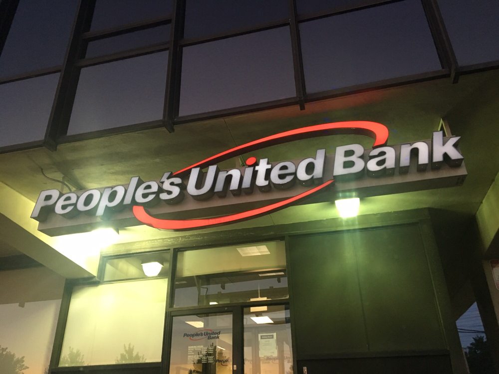PEOPLES UNITED BANK - 1919 Middle Country Rd, Centereach, New York ...