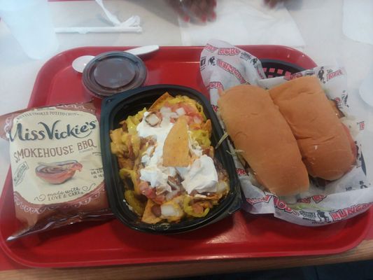 HUNGRY HOBO - Updated September 2025 - 29 Reviews - 1635 Avenue Of The ...