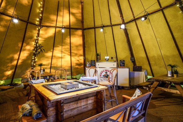 THE GENERAL ELLIOTT - Updated June 2024 - 17 Photos - 51 Lord St, Croft ...