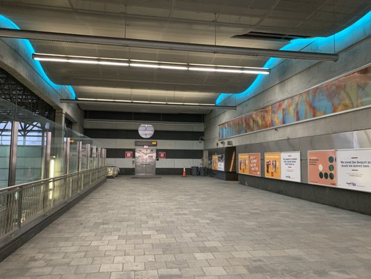 WORLD TRADE CENTER MBTA STATION - SILVER LINE - Updated July 2025 - 24 ...