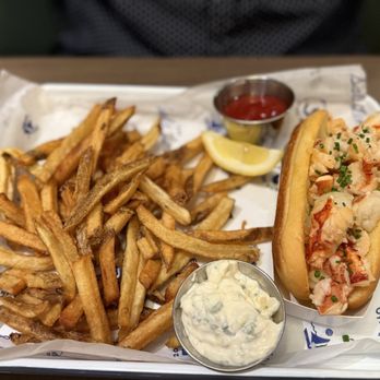 THE SALT LINE - BETHESDA - Updated December 2025 - 262 Photos & 183 ...