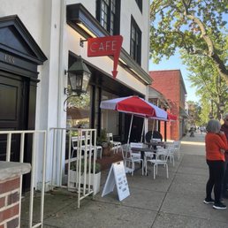 CAFE LIFT - Updated December 2025 - 257 Photos & 146 Reviews - 144 ...