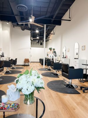 HB COLLECTIVE SALON - Updated October 2024 - 31 Photos - 3181 Balfour ...