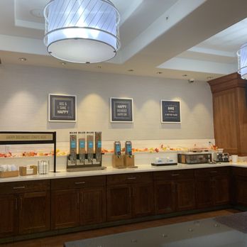 HAMPTON INN & SUITES BOISE/SPECTRUM - Updated October 2025 - 247 Photos ...