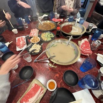GRAND HOT POT LOUNGE - Updated October 2025 - 851 Photos & 483 Reviews ...