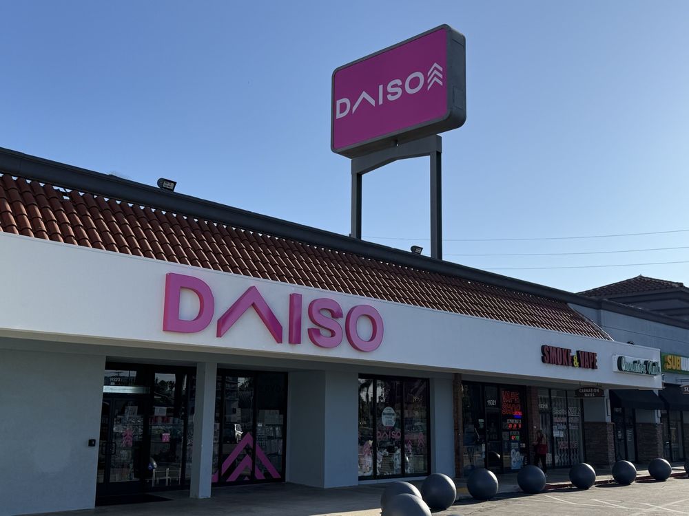 DAISO - Updated October 2025 - 19323 Victory Blvd, Reseda, California - Souvenir Shops - Yelp