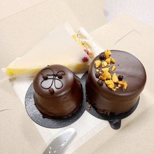 ALKI BAKERY - Updated April 2025 - 8815 S 190th St, Kent, Washington ...