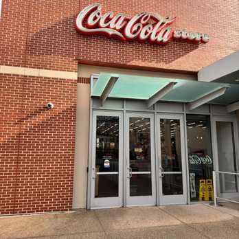 COCA‑COLA STORE ATLANTA - Updated December 2025 - 67 Photos - 121 Baker ...