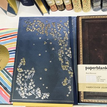 FIRESIDE BOOK SHOP - Updated July 2025 - 50 Photos & 26 Reviews - 29 N ...