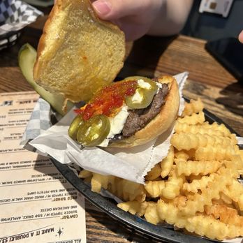 JACK BROWN’S BEER & BURGER JOINT - BIRMINGHAM - Updated March 2025 ...