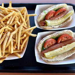 WOOFIES - Updated May 2024 - 133 Photos & 99 Reviews - 1919 Woodson Rd ...