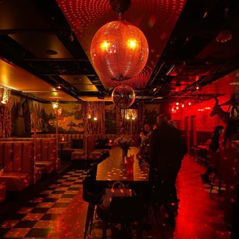 WIGGLE ROOM AUSTIN - Updated April 2025 - 39 Photos & 32 Reviews - 612 ...