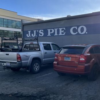 J.J.’S PIE CO. - Updated December 2025 - 205 Photos & 339 Reviews - 555 ...