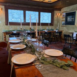 SPRINGTOWN INN - Updated July 2025 - 38 Photos & 73 Reviews - 3258 Main ...