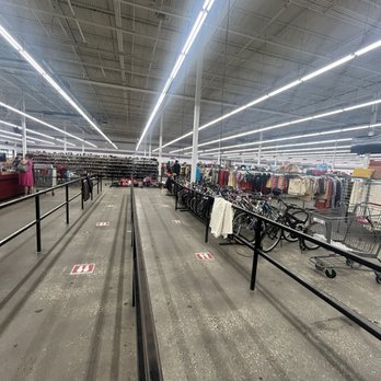 RED WHITE & BLUE THRIFT STORE - Updated December 2025 - 37 Photos & 40 ...