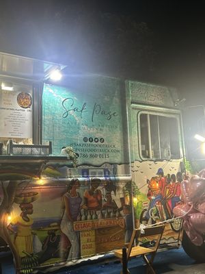 SAK PASE FOODTRUCK - Updated January 2026 - 27 Photos & 17 Reviews ...