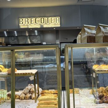 BRECOTEA - Updated May 2024 - 877 Photos & 265 Reviews - 1144 Kildaire ...