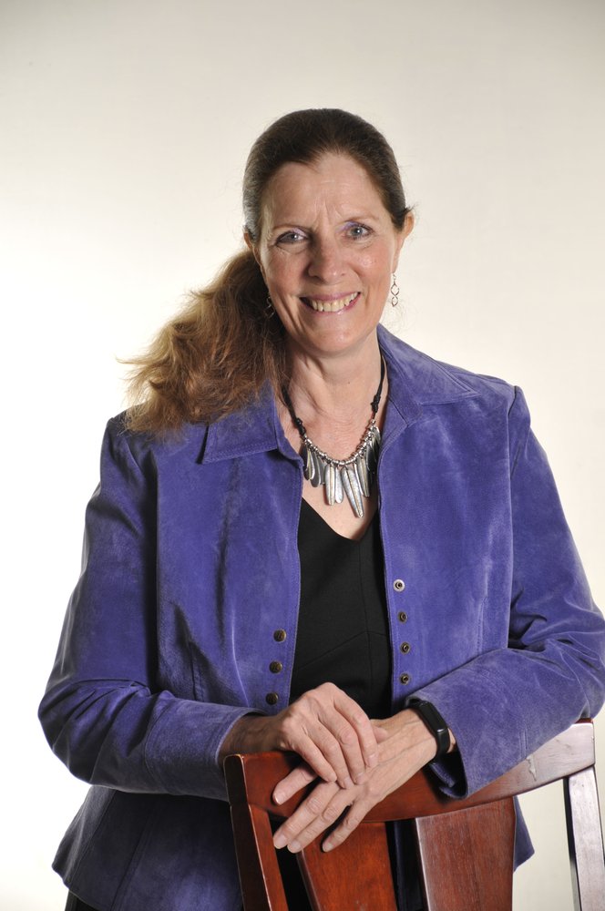 KAY ROWE - HOMESMART - Updated December 2024 - 10 Photos - 240 Wilcox ...