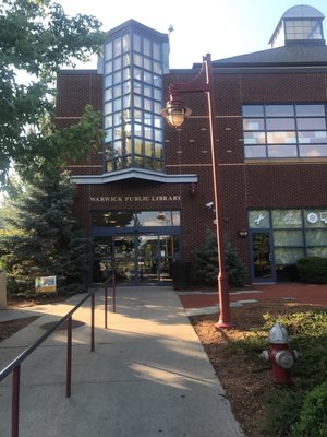 WARWICK PUBLIC LIBRARY - Updated December 2025 - 25 Photos & 19 Reviews ...
