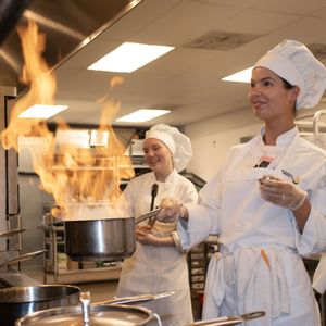 CENTRAL MARKET COOKING SCHOOL - Updated January 2026 - 28 Photos - 4651 ...