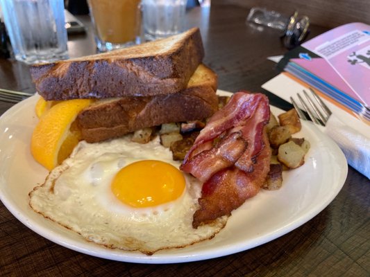 RED’S DINER 58TH - Updated August 2025 - 37 Photos & 32 Reviews - 324 ...