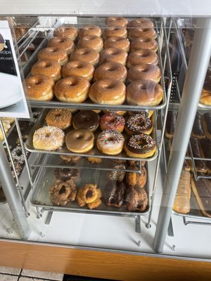 OC DONUTS & BAGELS - Updated October 2025 - 365 Photos & 118 Reviews ...