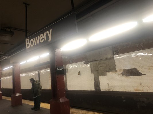 MTA - BOWERY SUBWAY STATION - Updated December 2025 - 25 Photos ...