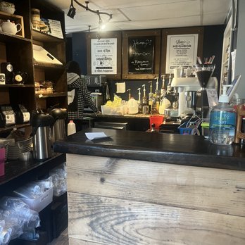 COFFEE CONNECTIONS OF HILLIARD - Updated February 2025 - 196 Photos ...