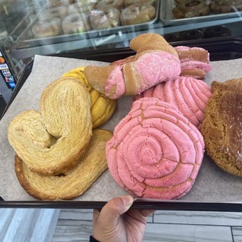 THE CRAZY BAKERY - Updated September 2025 - 215 Photos & 80 Reviews ...