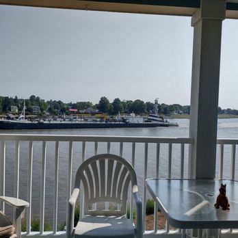 SHIP WATCH INN - Updated December 2025 - 46 Photos & 19 Reviews - 401 ...