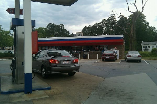 HANDEE HUGO 89 - Updated August 2025 - 2516 S Saunders St, Raleigh ...