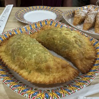 AFANDI KITCHEN - Updated October 2025 - 189 Photos & 69 Reviews - 17409 ...