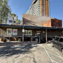 THE CHUCK BOX - Updated October 2025 - 897 Photos & 1244 Reviews - 202 ...