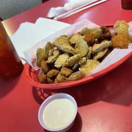 ED WALKER’S DRIVE-IN & RESTAURANT - Updated September 2025 - 179 Photos ...