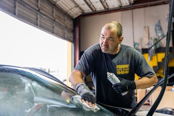 DISCOUNT MOBILE AUTO GLASS - Updated September 2025 - 59 Photos & 113 ...
